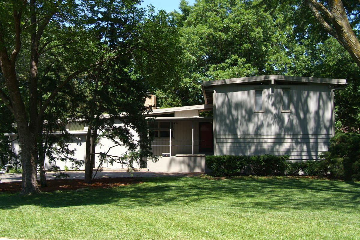 Mitchell House « Lawrence Modern home